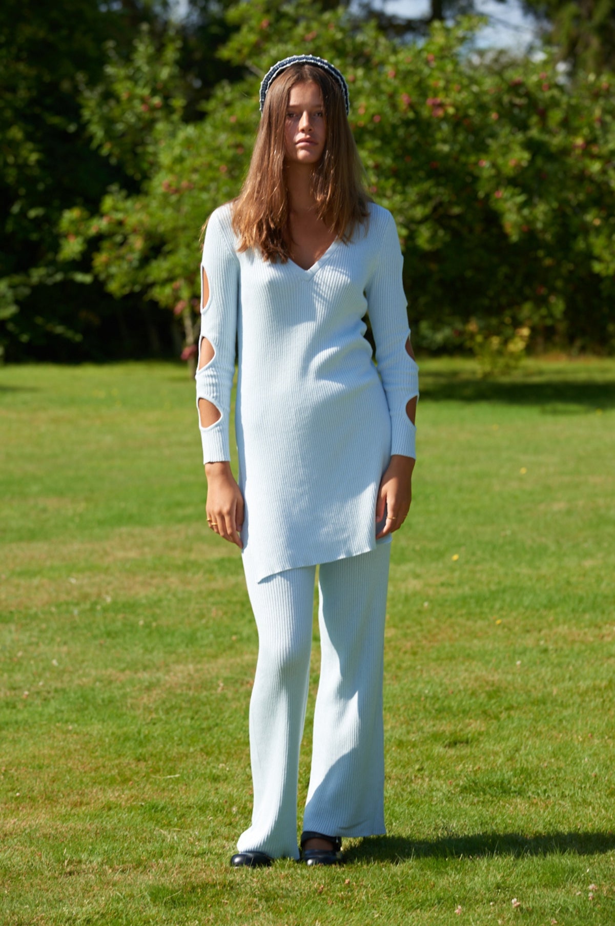 Lounge set: MISK top & MARYA pants | AYNI