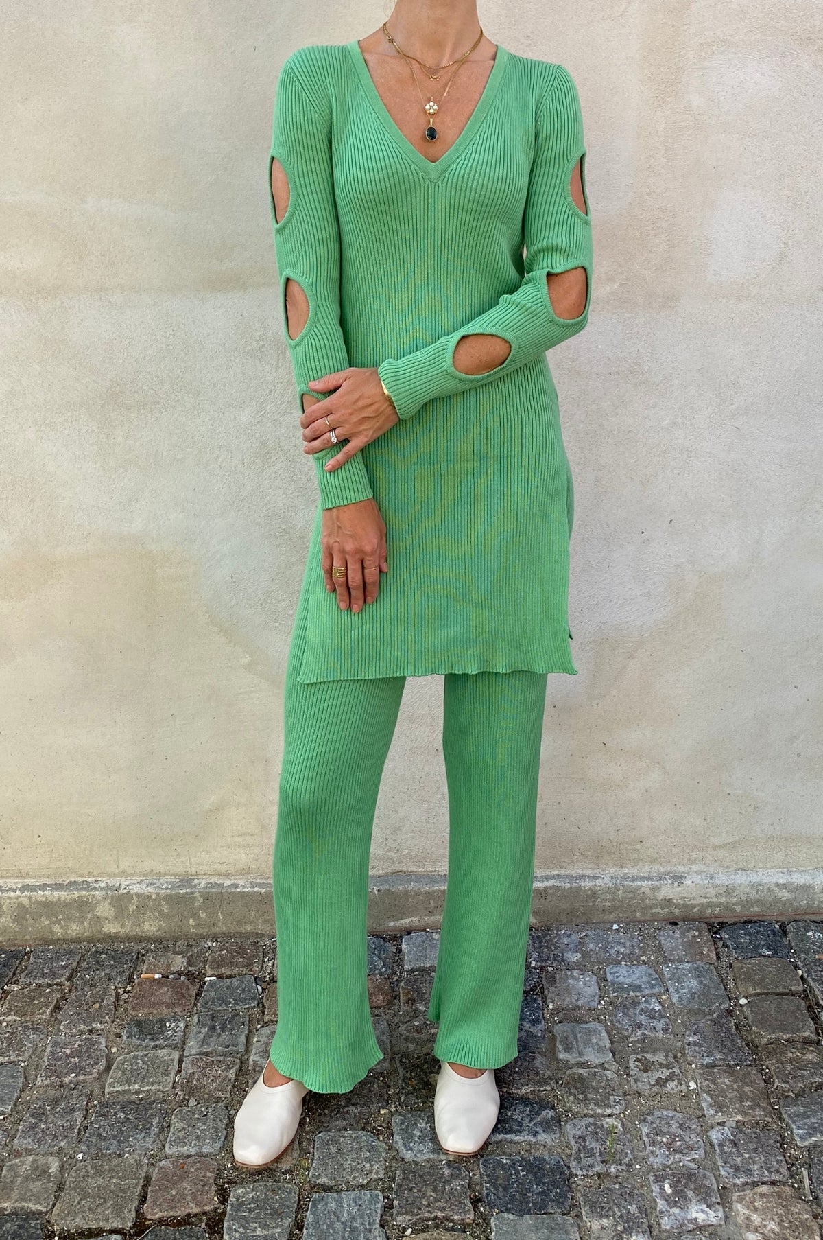 Lounge set: MISK top & MARYA pants | AYNI